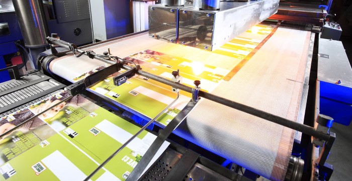 UV curing for inline print production processes